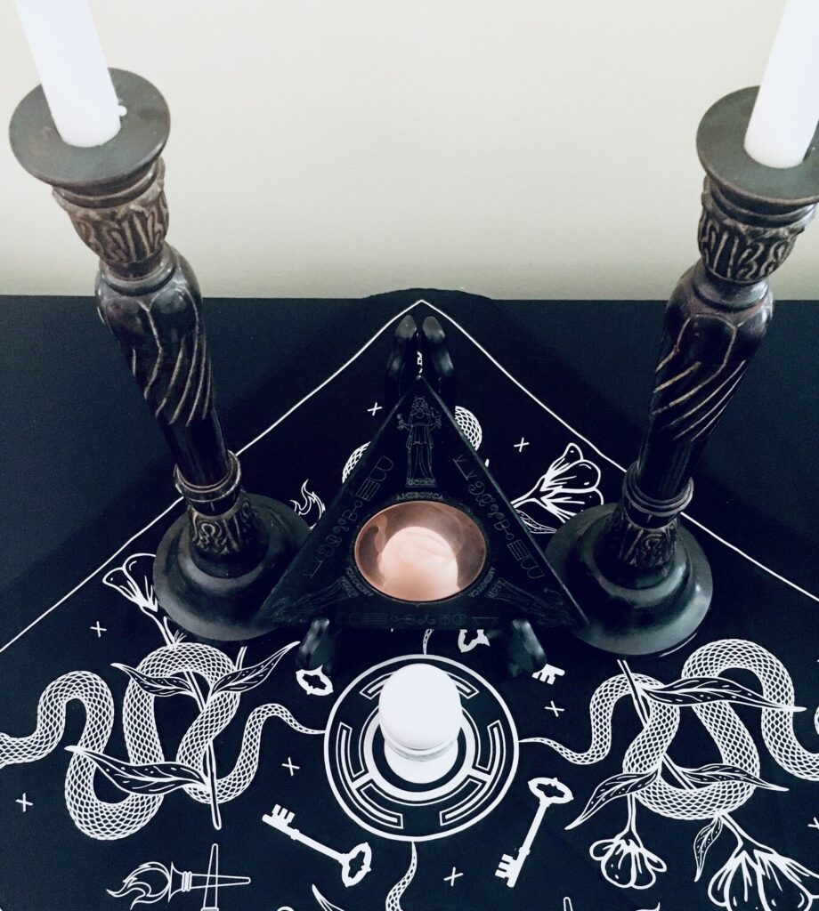 Triangle of Hekate – Practical Occult